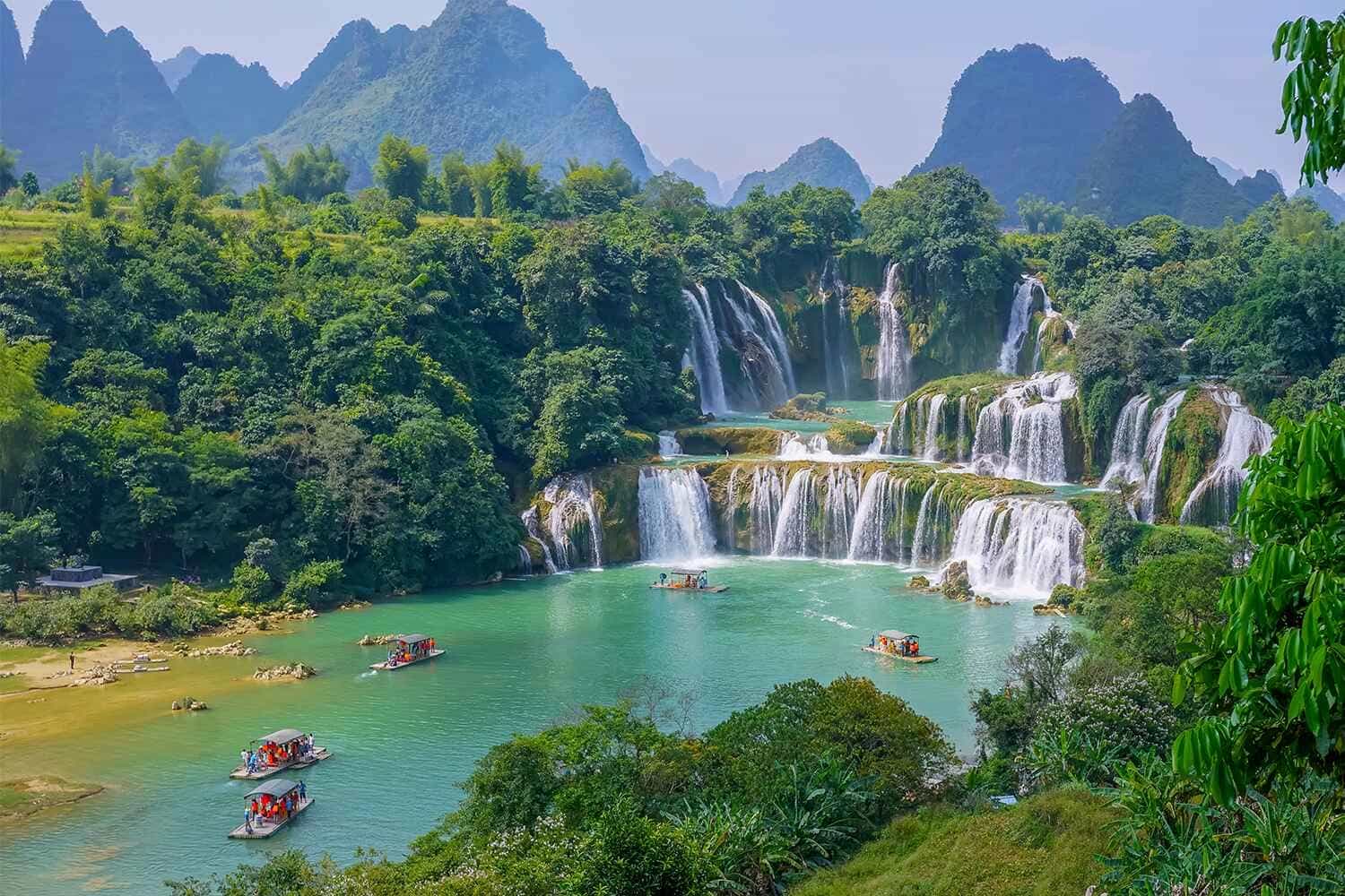 Book Vietnam Tour Packages at affordable Price | Capture A Trip